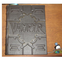 Vampyr - Vampire's Grimoire - Magick Occult Grimoire Book